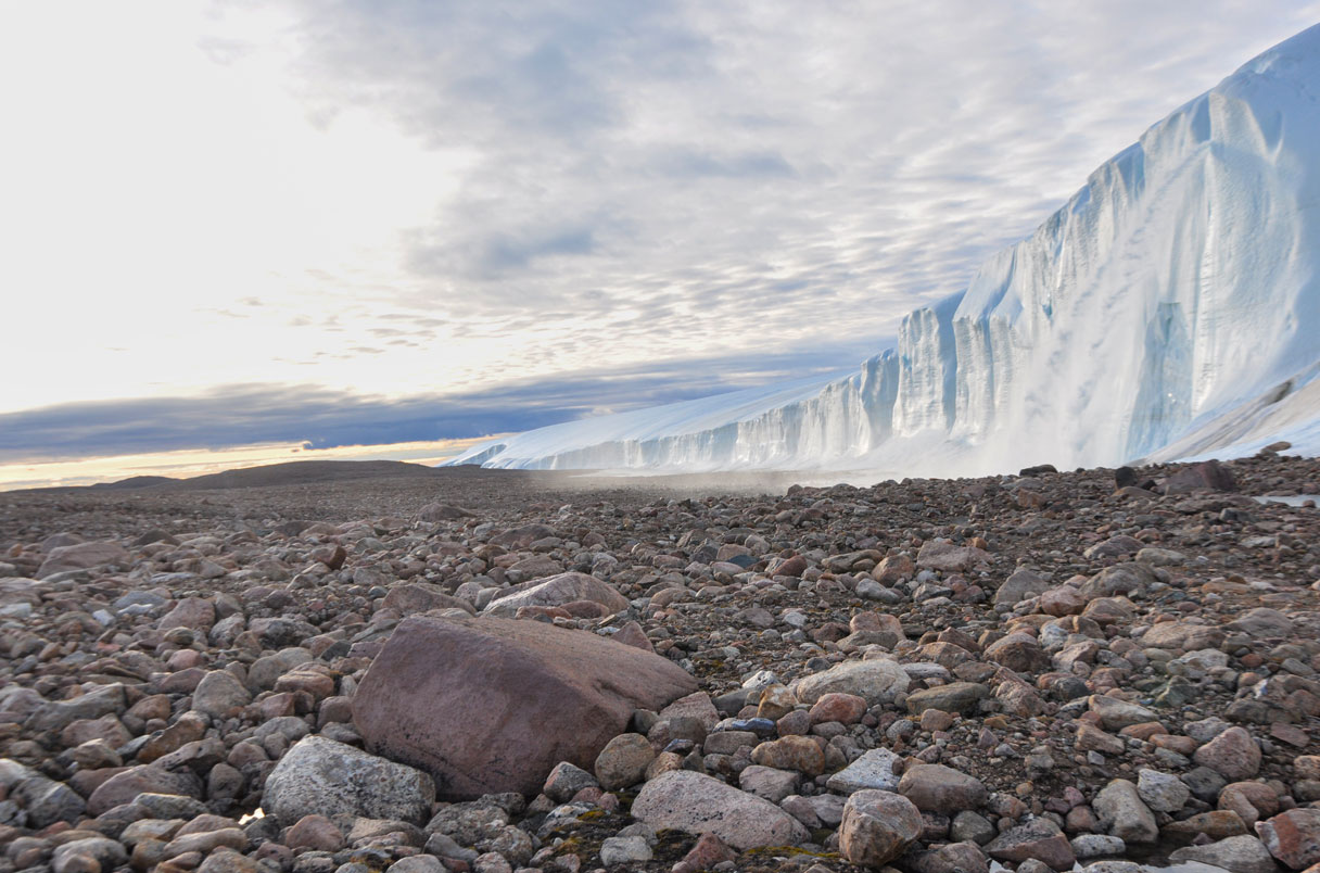 Hiawatha Impact Crater – Crater Explorer